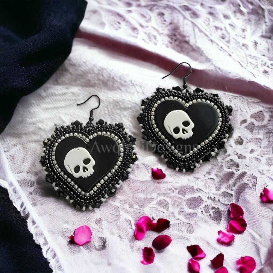 Black Heart Skulls | Awohali Designs